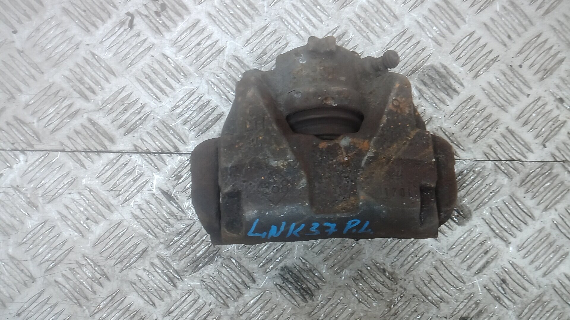 Суппорт тормозной передний левый RENAULT MEGANE 3