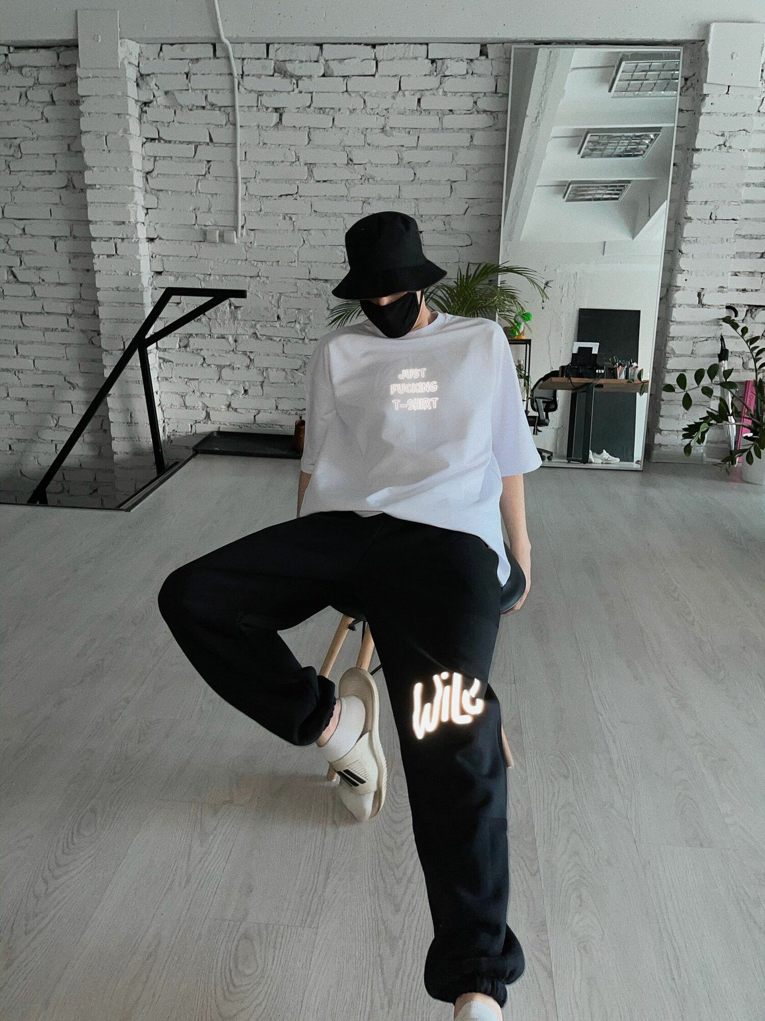 Брюки спортивные