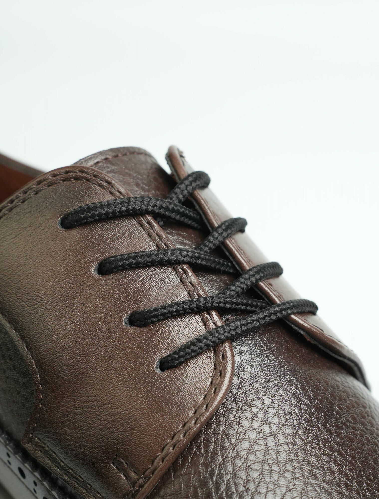 Шнурки для туфель 80 см черные круглые, короткие, тонкие