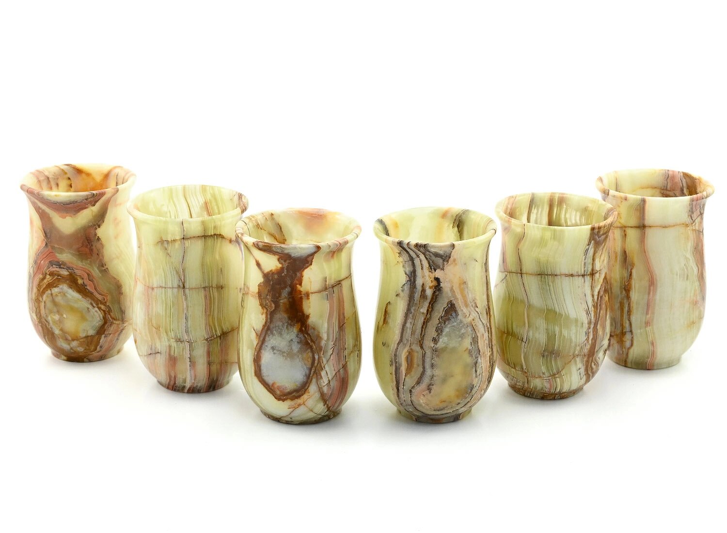 Стаканы из оникса 6 шт 75*75*120мм в подарочной упаковке .