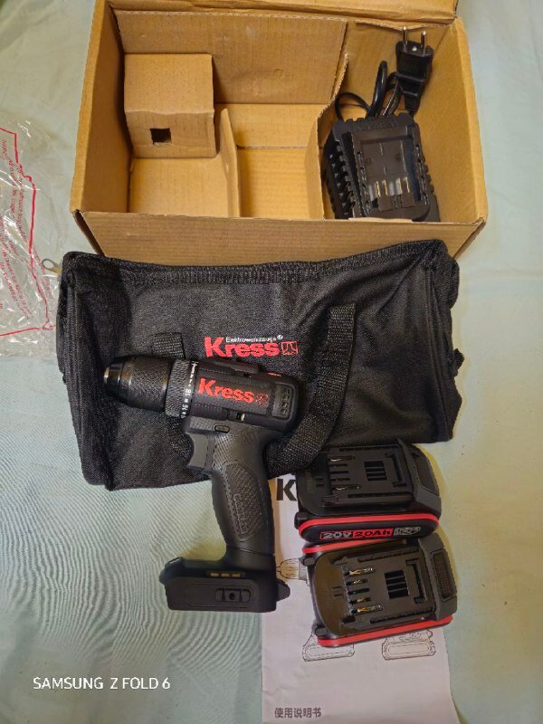 Дрель-шуруповерт Kress с сумкой бесщёточный KU212, аккумуляторная, 2.0Ah аккумуляторы*2 штуки зарядное устройство