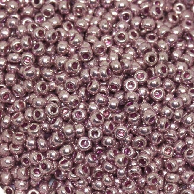 Бисер Preciosa Чехия №18192 беж. розовый металлик 10/0, 5 гр,1шт.