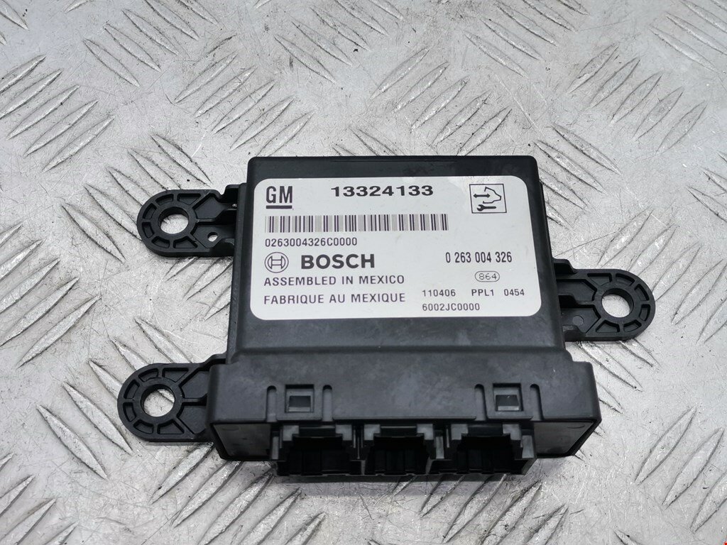 Блок управления парктрониками Opel Zafira B 13324133 арт. 1984273