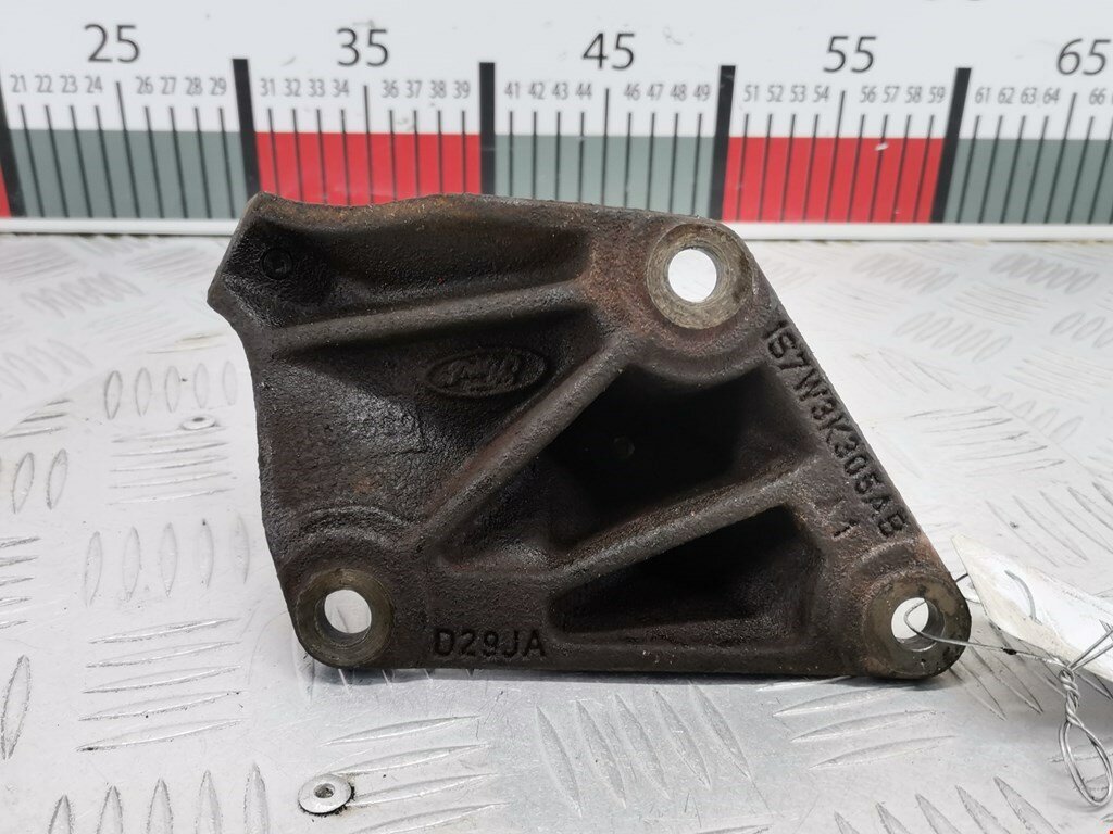 Кронштейн промежуточного вала Ford Mondeo 3 1446764 арт. 2045008