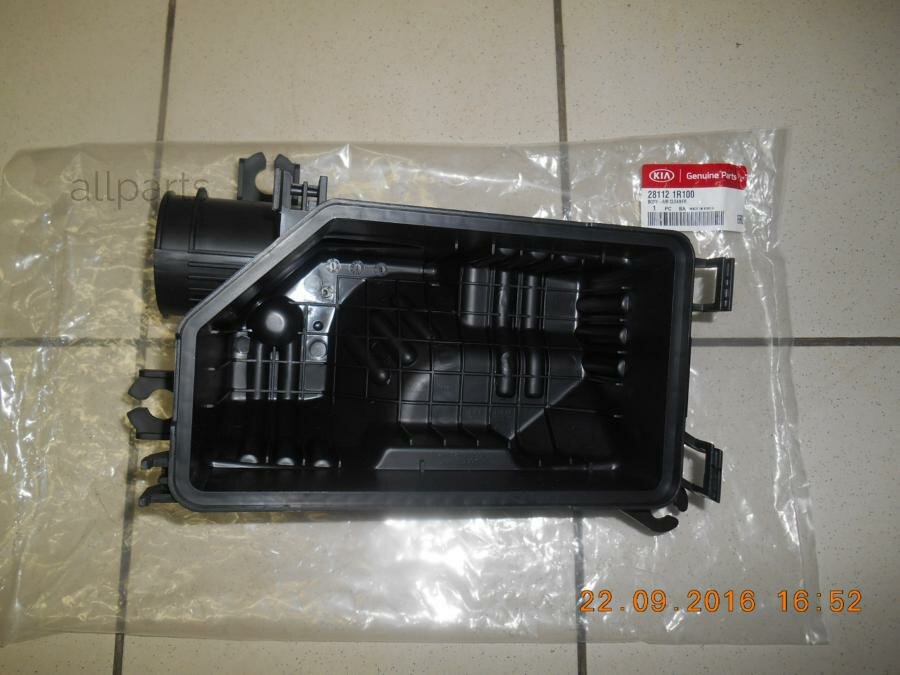 HYUNDAI-KIA 28112-1R100 Корпус воздушного фильтра (нижняя часть) HYUNDAI Solaris/KIA Rio III HYUNDAI/KIA 28112-1R100