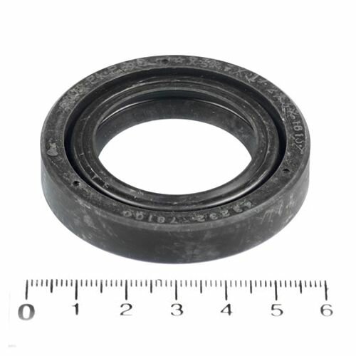 Сальник полуоси задний внутренний NDK 43232-78100 Nissan President 250. OEM: 43232-78100
