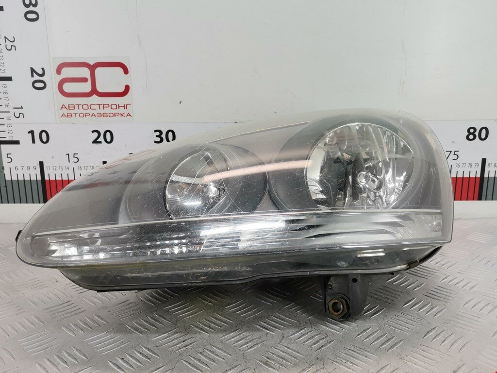 Фара левая Volkswagen Golf 5 1K6941029C арт. 1475808