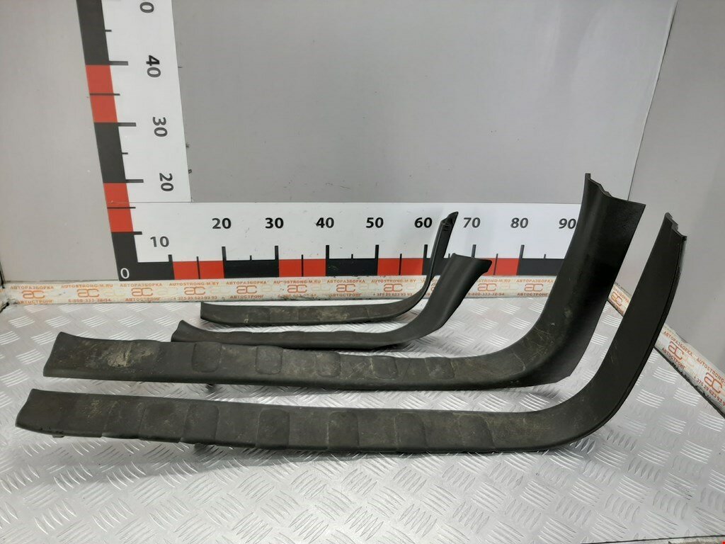Накладка порога (внутренняя) Nissan Pathfinder (R51) 769B5EA002 арт. 756808