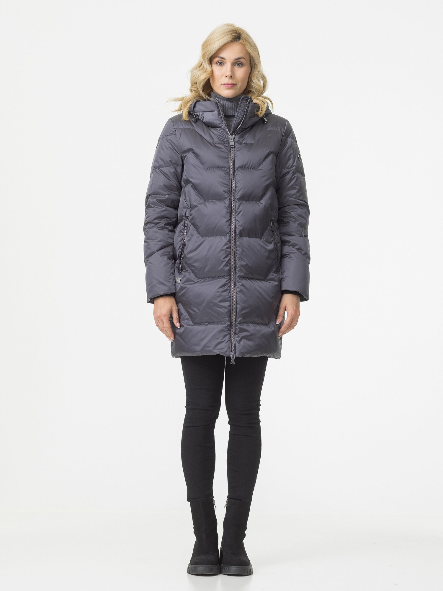 Пуховик Осень-зима 2024