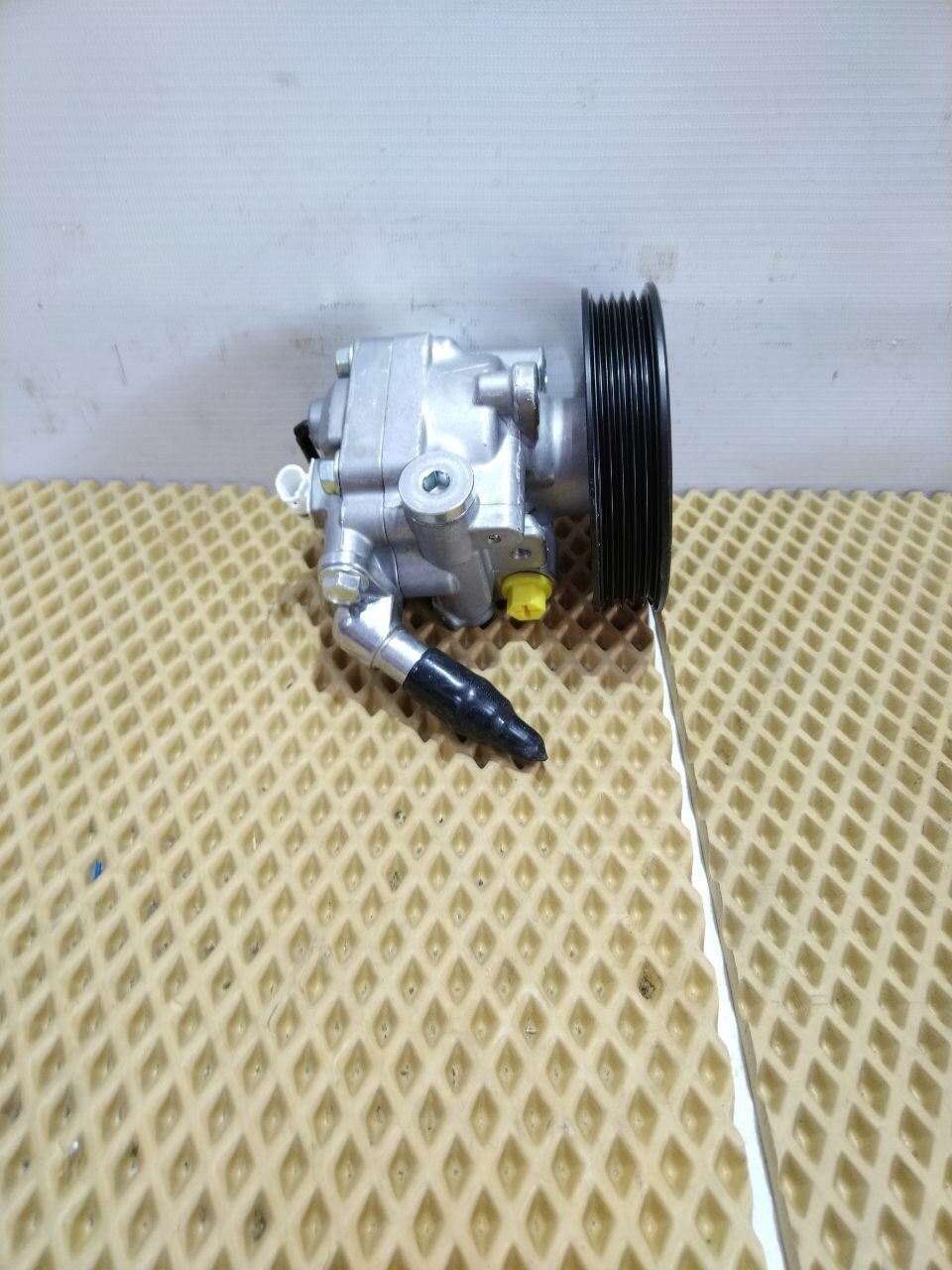 Насос ГУР SUBARU 34430SA010