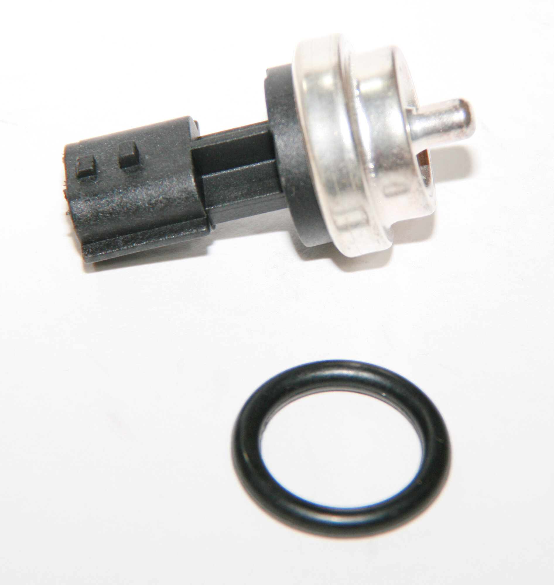 Датчик температуры охлаждающей жидкости NISSAN JUKE (11-19)/QASHQAI (06-22)/X-TRAIL (07-14)/RENAULT