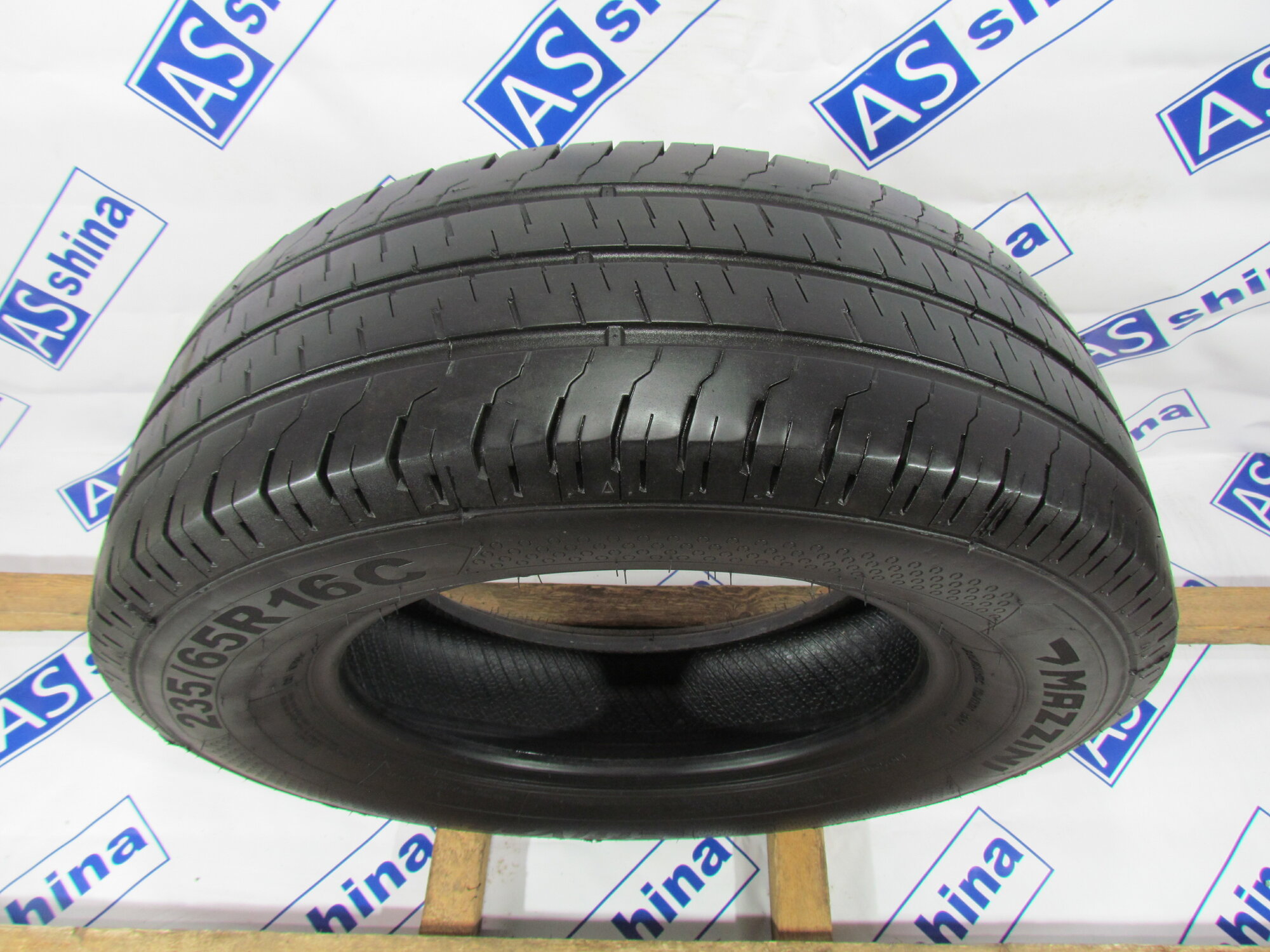 MAZZINI Effivan 235 65 R16 C летние БУ шины более 35% износ , артикул 0027047