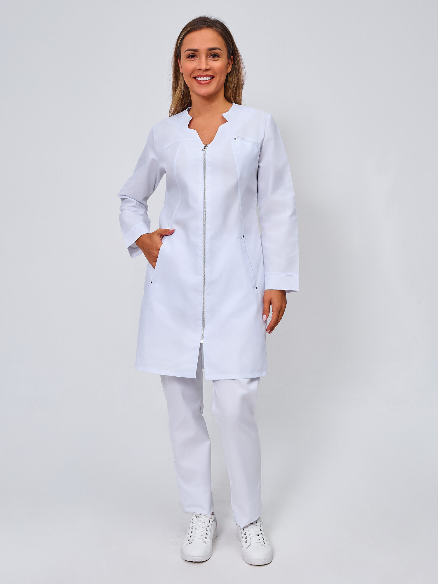 Медицинский халат Uniformed 359.1.2 , прилегающий, для женщин, белый размер