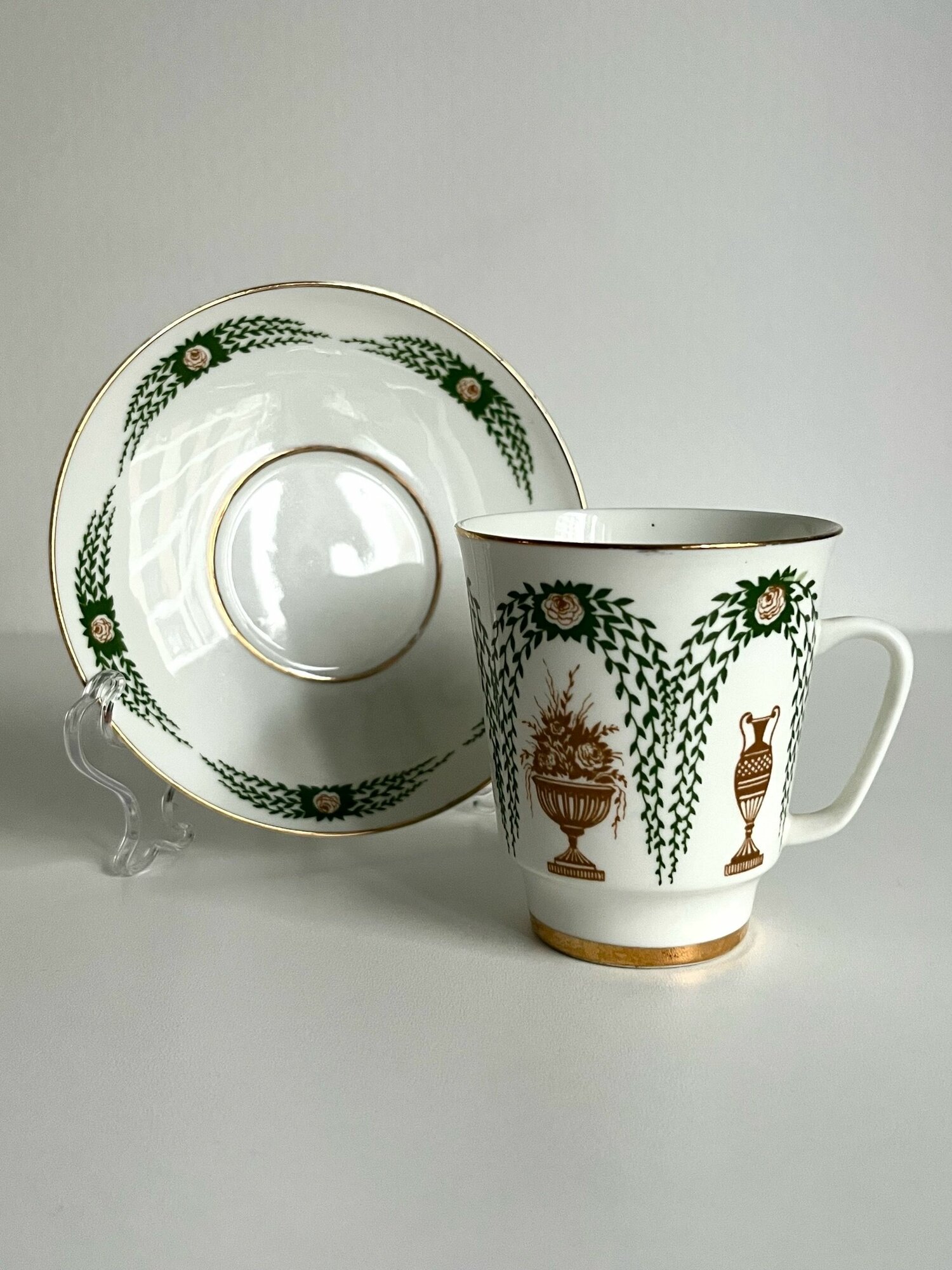 Кофейная пара "Летний сад" Костяной фарфор. ЛФЗ. СССР. Позолота. Made in USSR. Импорт.