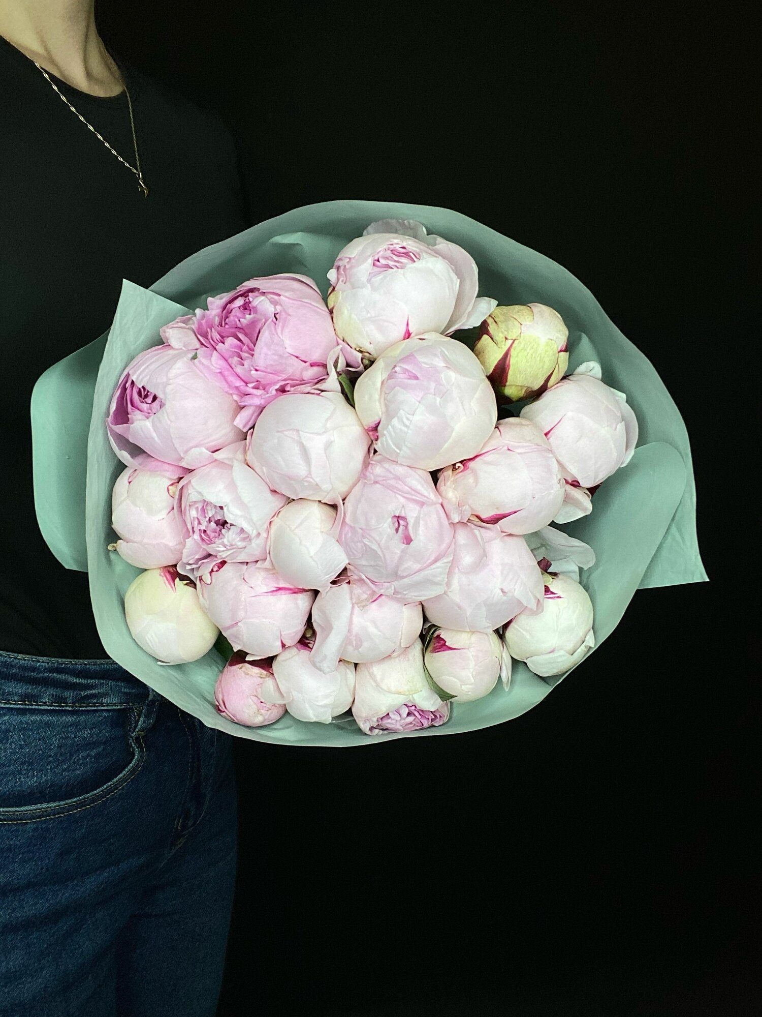 Букет пионов