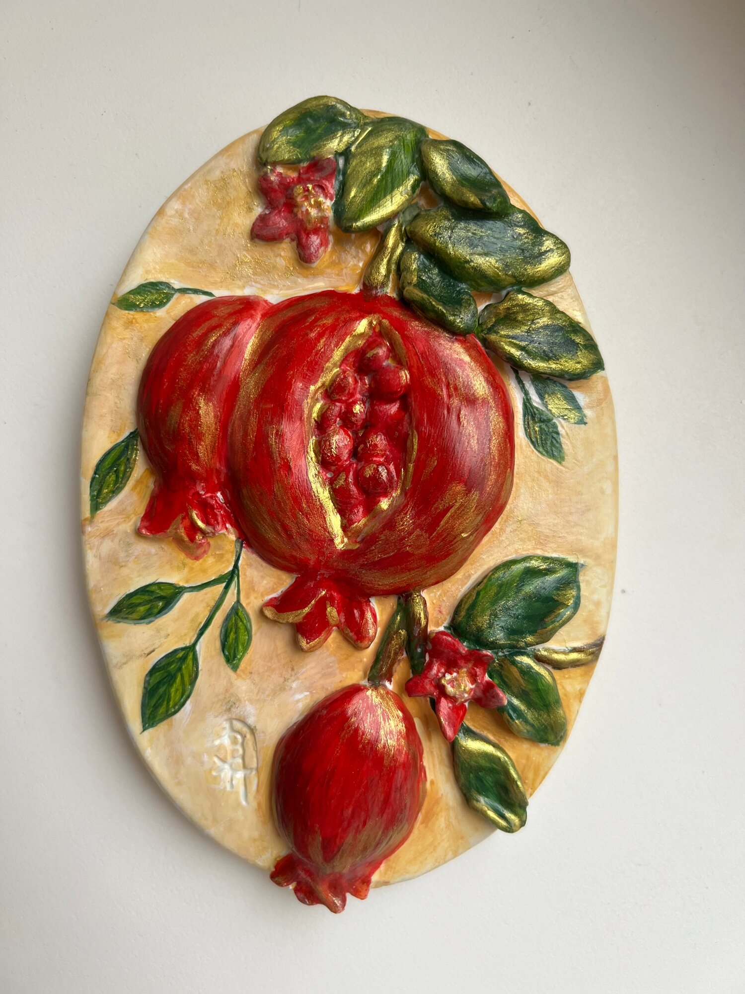 Панно из гипса " Гранаты" Художник Новикова Виктория. Панно на стену, декор для кухни ручная работа, ручная роспись