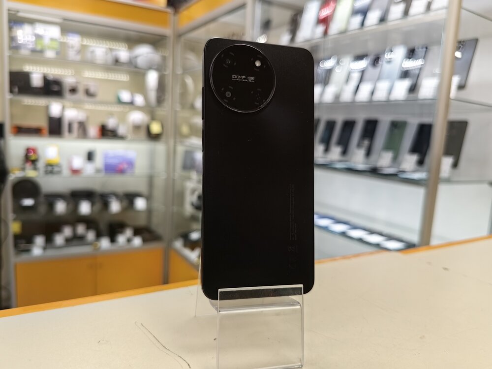 Смартфон realme 11 4G 8/256 ГБ RU, AMOLED, 5000mAh, SuperDartCharge, 108mp, черный б/у с уценкой