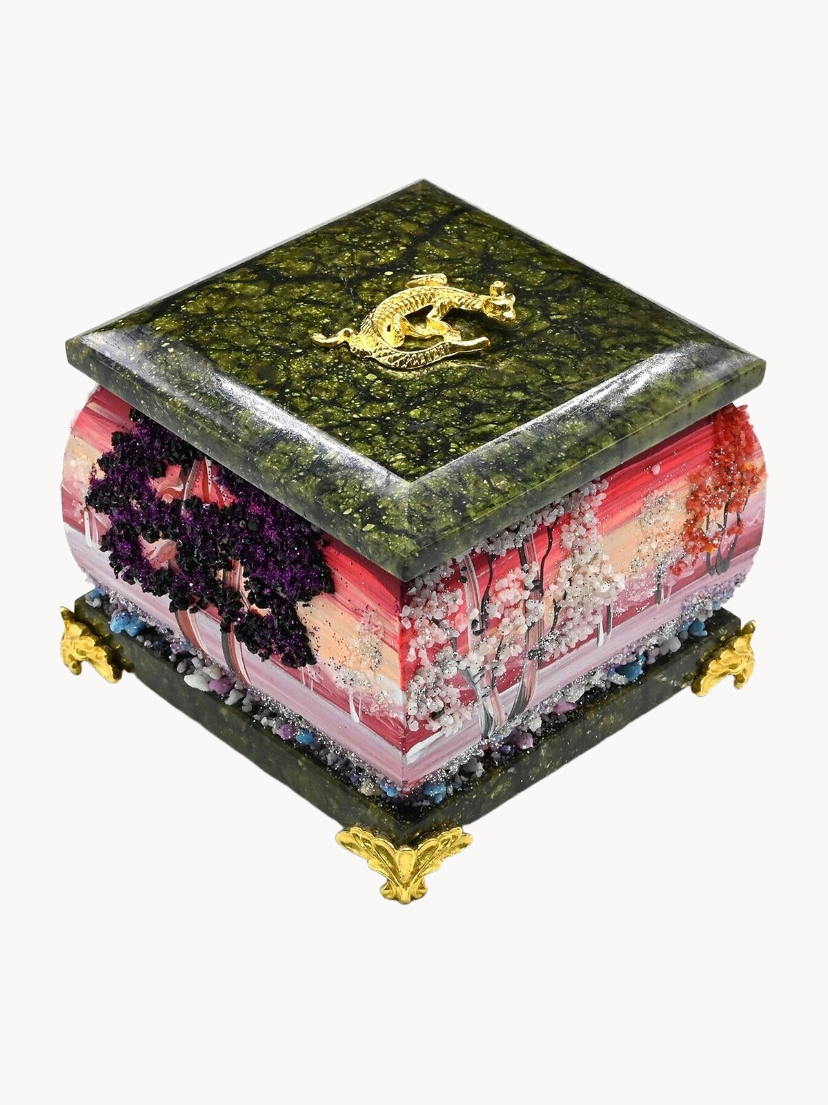 Шкатулка из камня змеевик с рисунком акриловыми красками и каменной крошкой "Зимняя ночь" 90*90*85мм .