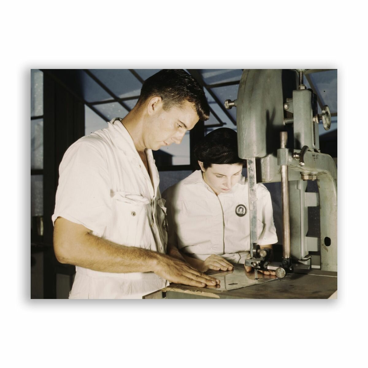 Постер, плакат на бумаге / Ретро фотографии американских рабочих. 1940 год / Размер 30 x 40 см