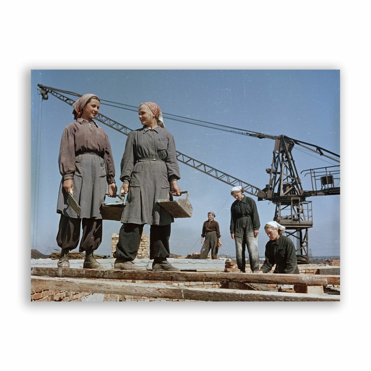 Советский постер, плакат на бумаге / Советские рабочие / Размер 30 x 40 см