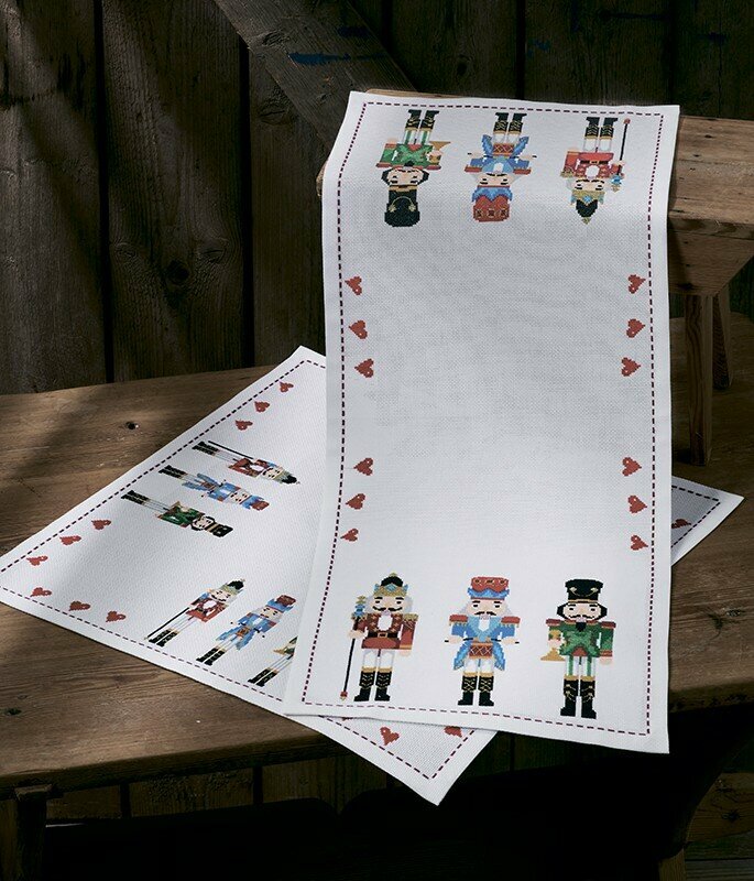 Набор для вышивания Permin #68-1270 Дорожка "Щелкунчик", Счетный крест, 34 x 86 см