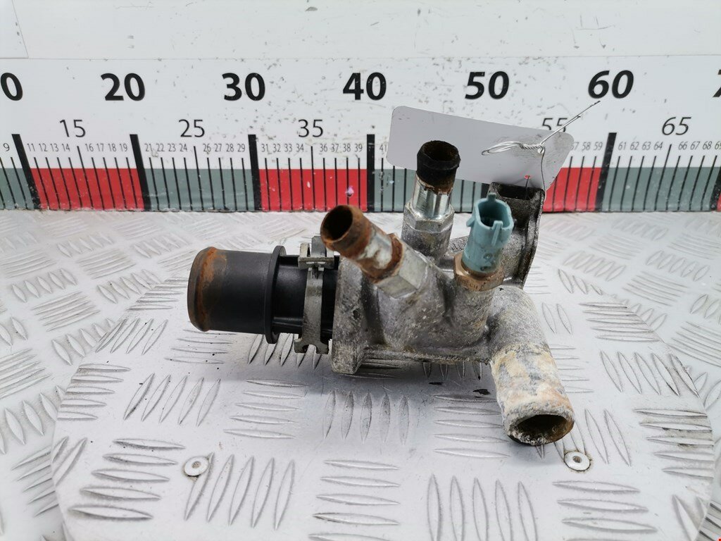 Корпус термостата Dodge Nitro арт. 1915933