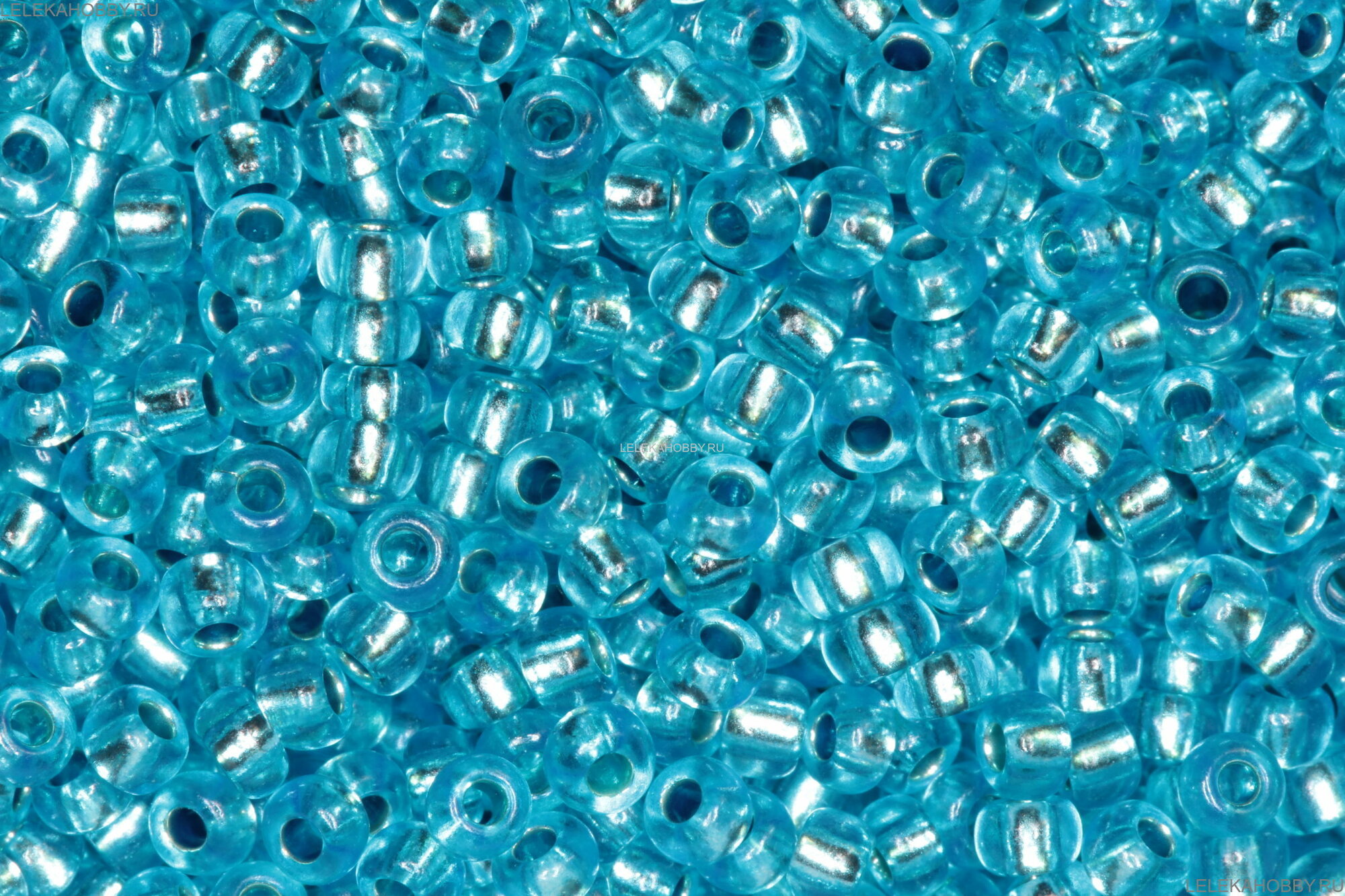 Бисер Preciosa 08265 голубой 10/0 вес 5 гр