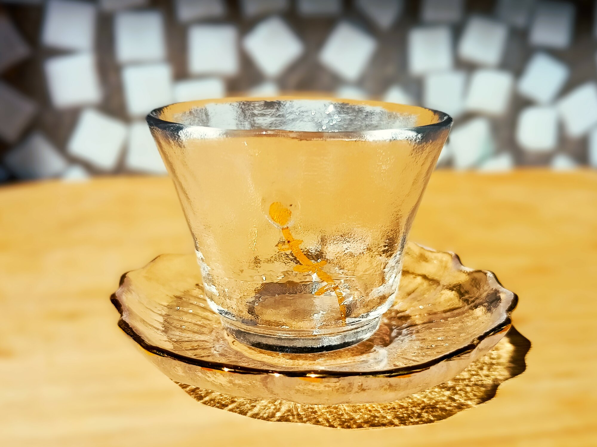 Пиала для чая стеклянная с подставкой "Лотос на льду", 50 мл