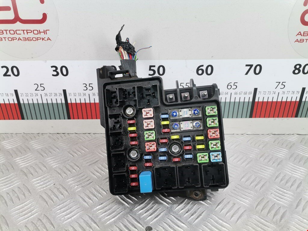 Блок предохранителей Kia Ceed 1 (ED) 919502H020 арт. 978502