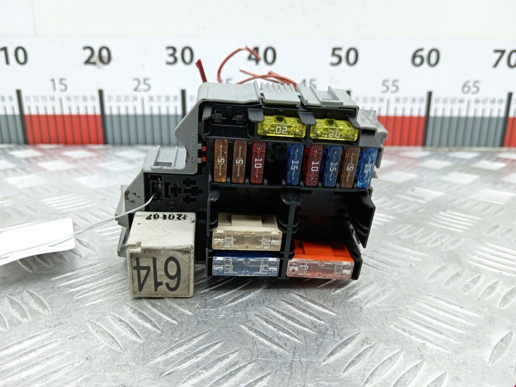 Блок предохранителей Audi Q7 4L 7L0937559 арт. 1795726