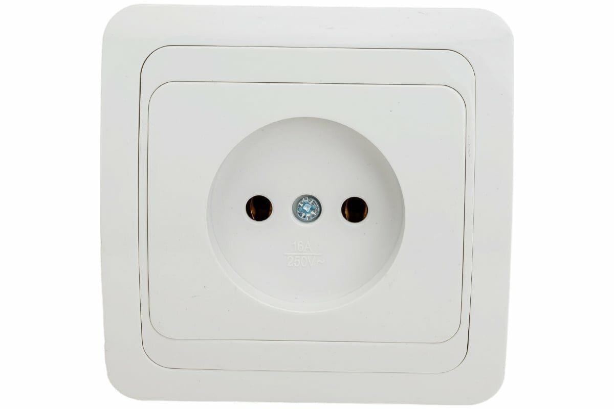 Одинарная розетка IN HOME CLASSICO белая 2022 года для монтажа в стене электропроводки