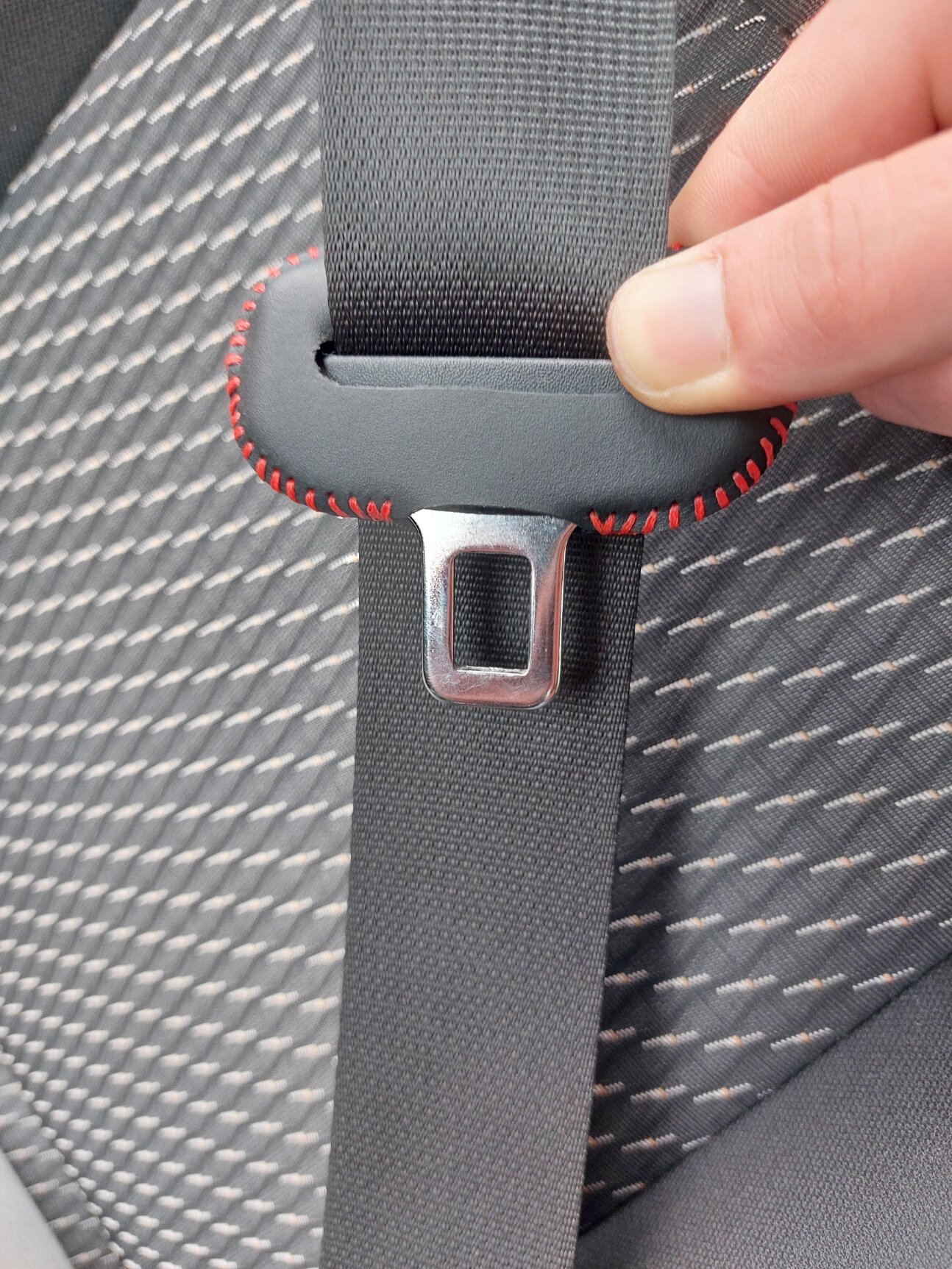 2 шт. Кожаный чехол на ремень безопасности автомобиля