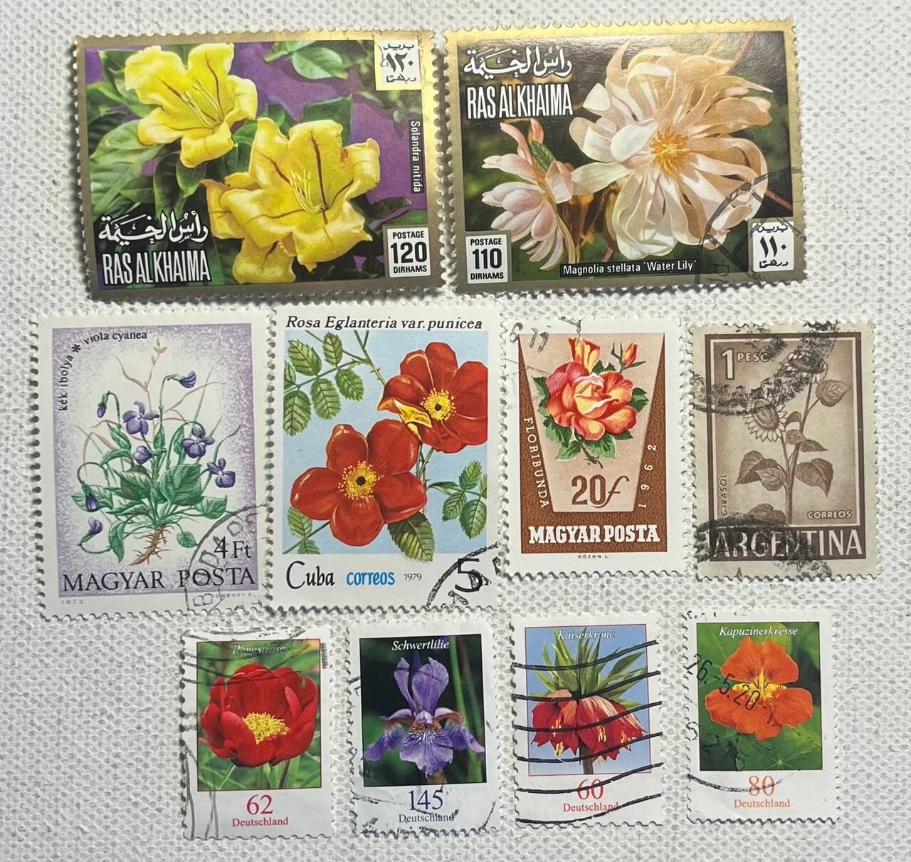 Марки цветы Коллекция из 10 марок с разных стран