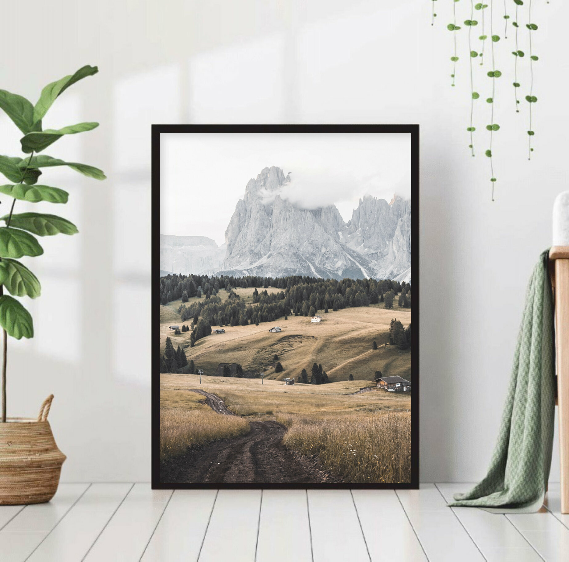 Постер "Горы в тумане поле" 40x50 в черной рамке на стену для интерьера