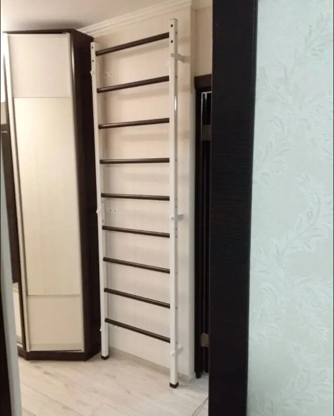 Шведская стенка Белая, ступени Черные