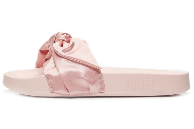 Шлёпанцы Rihanna Fenty
