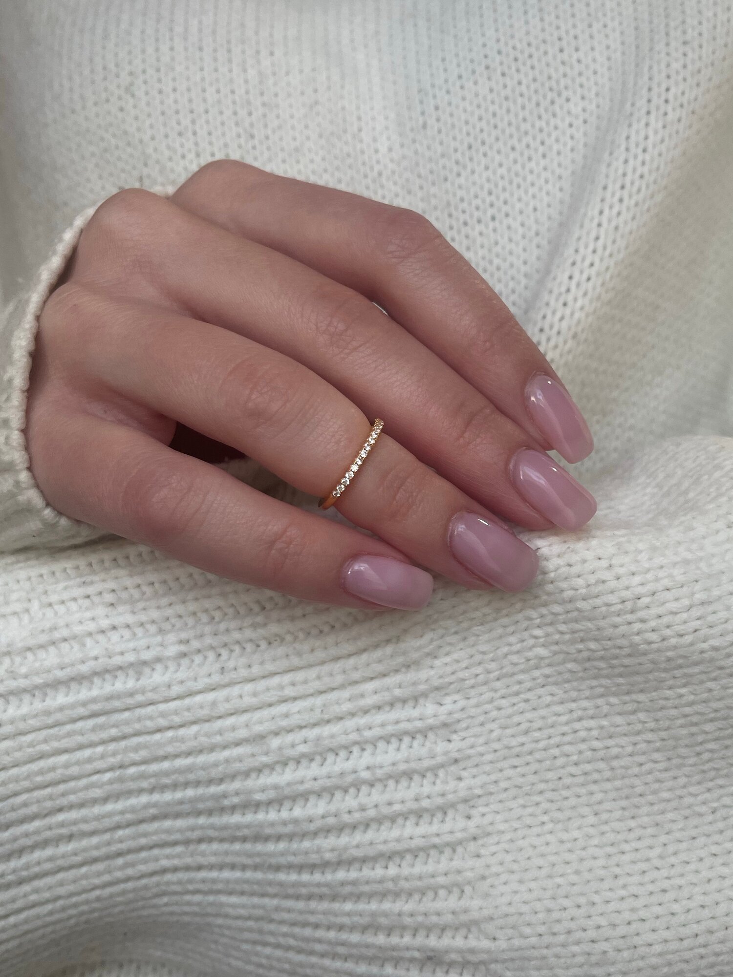 Кольцо, циркон