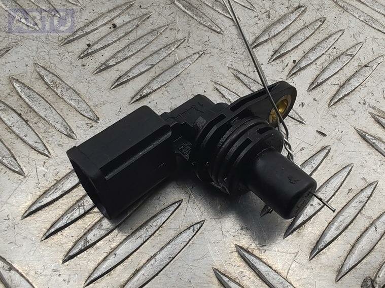 Датчик положения распредвала Volkswagen Golf-4