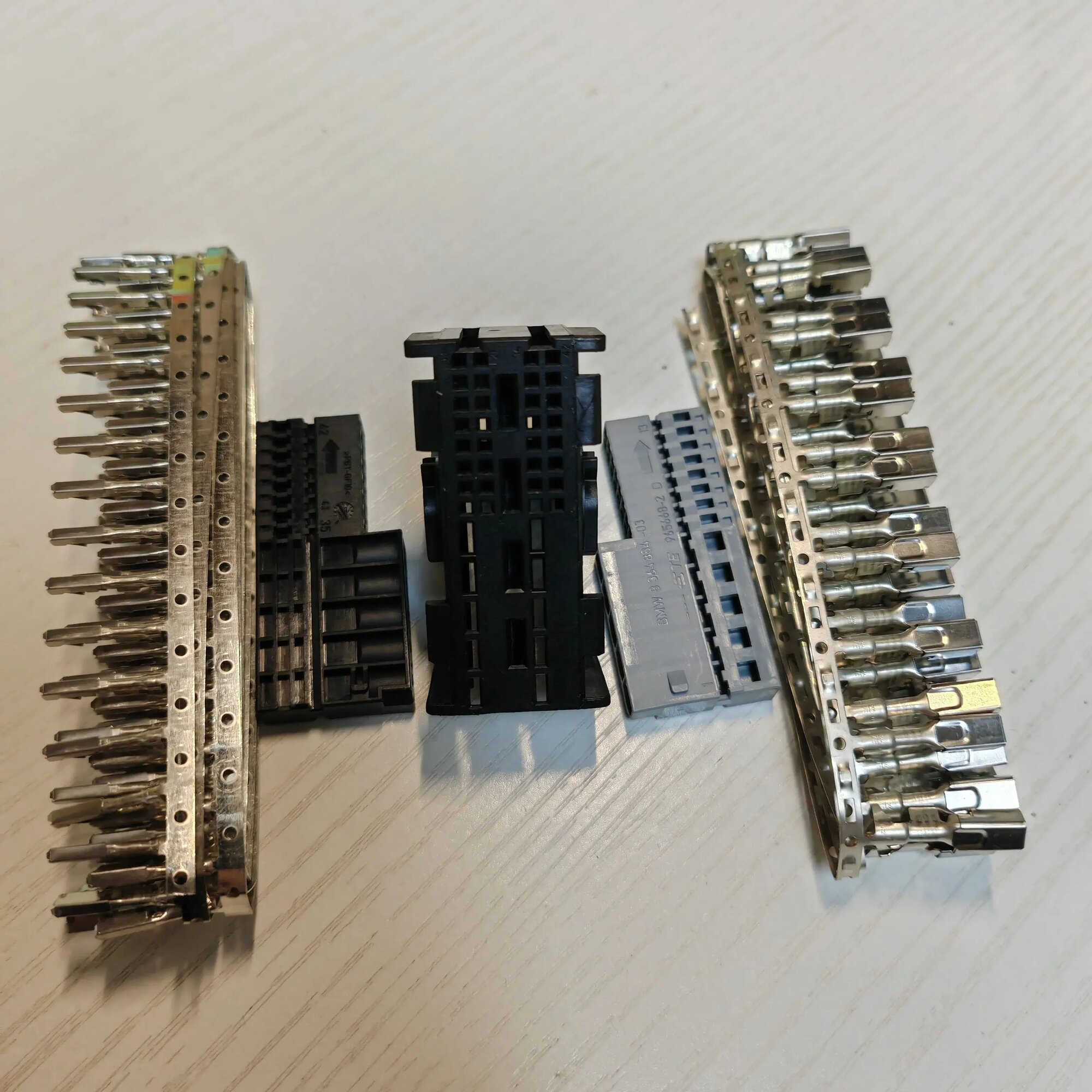 Усилитель для BMW Harman с высокой точностью, компактный Мужской и Женский усилитель E90E53 с разъемом 42p, with terminal