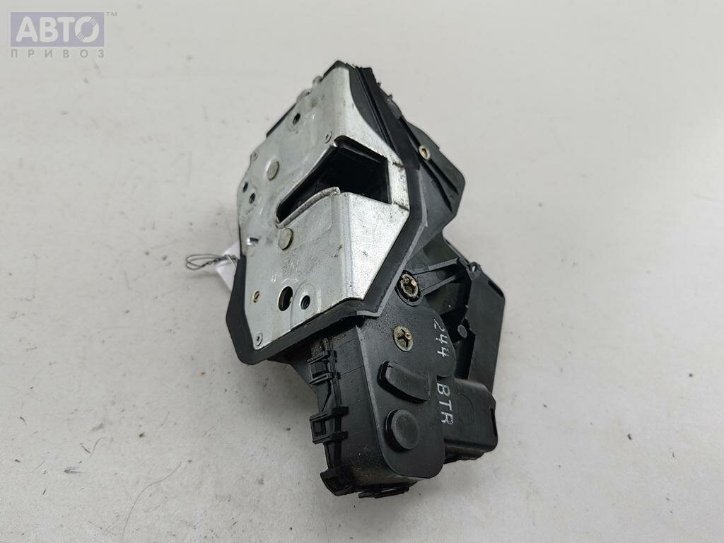 Замок двери передней правой BMW 3 E46 (1998-2006)