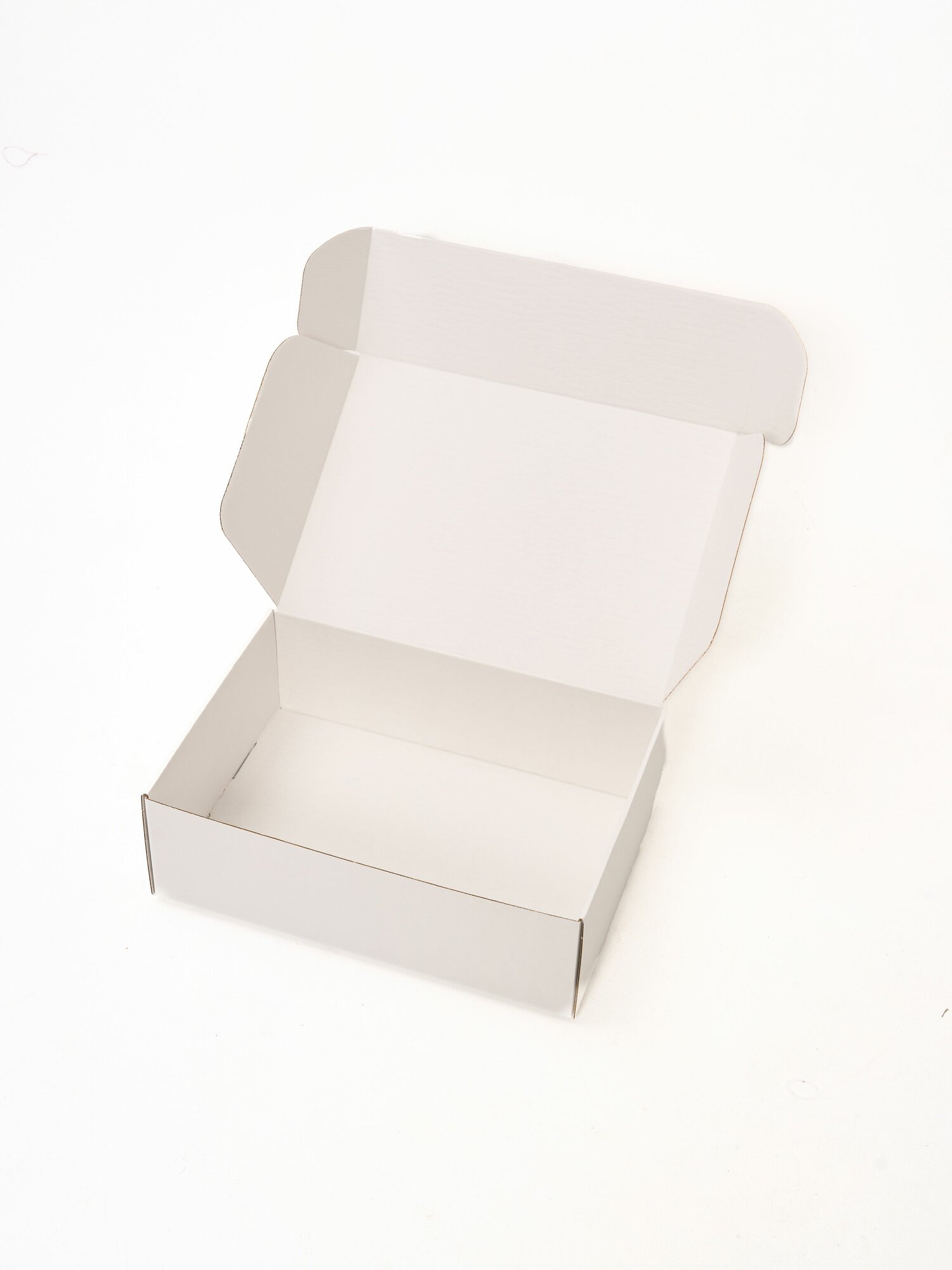 3 шт - Белая подарочная коробка GILEV 37х26х12см