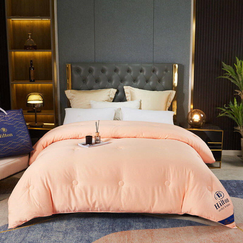 Шелковое одеяло Hilton, 180х220 см