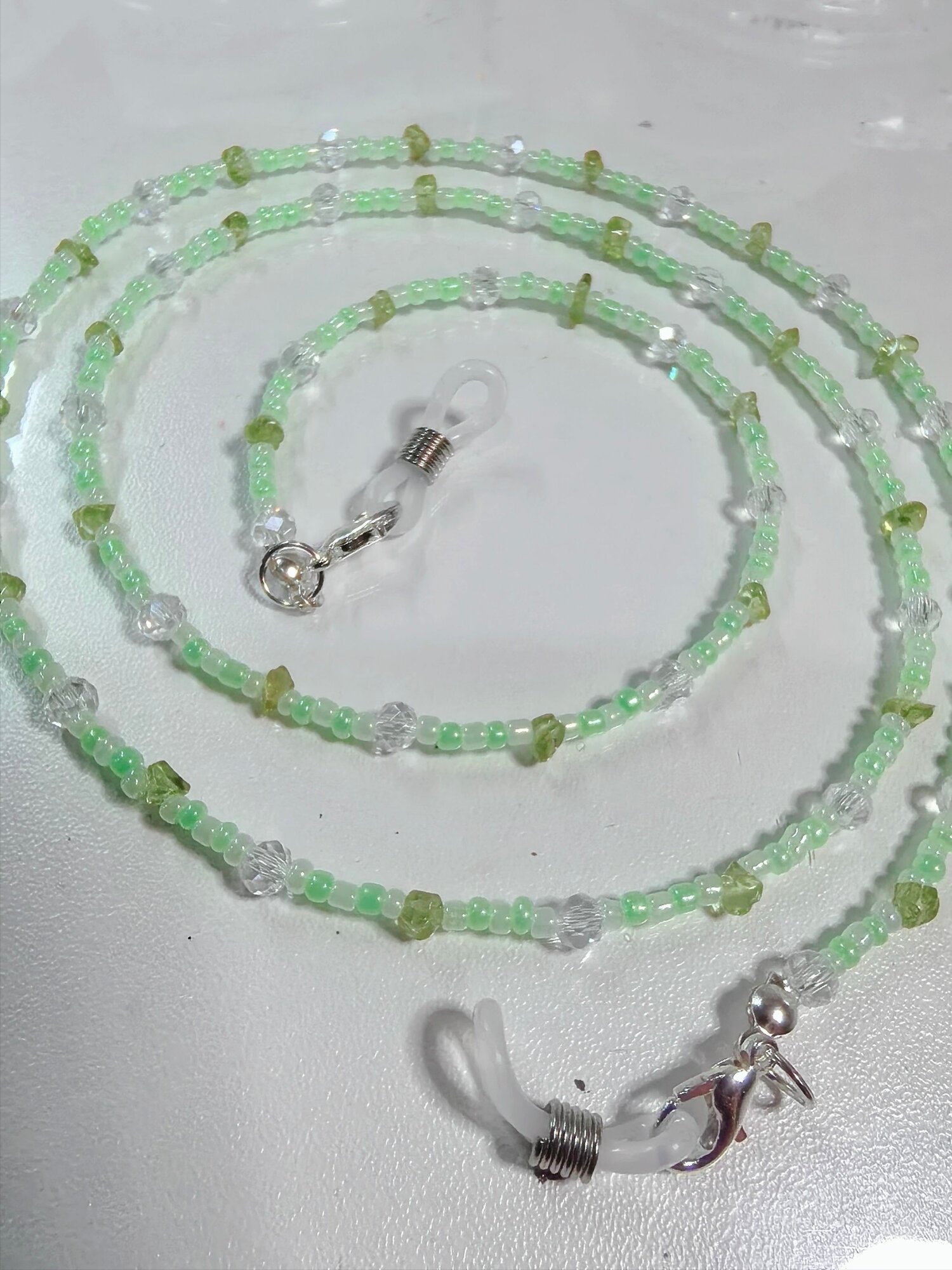 Авторские бусы-цепочка для очков. Держатель для очков.