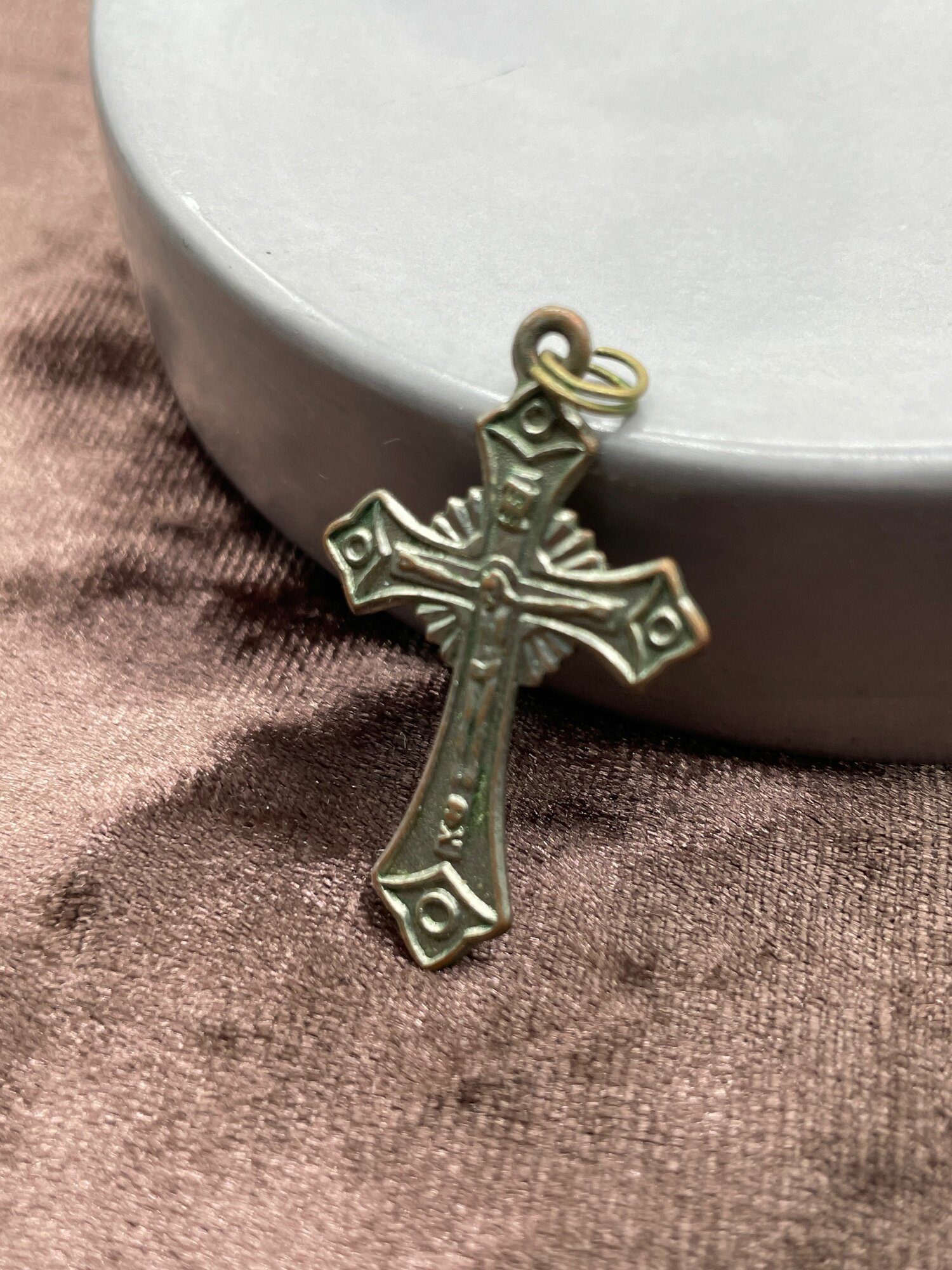 Винтажный нательный крест крестик, кулон, серебрение