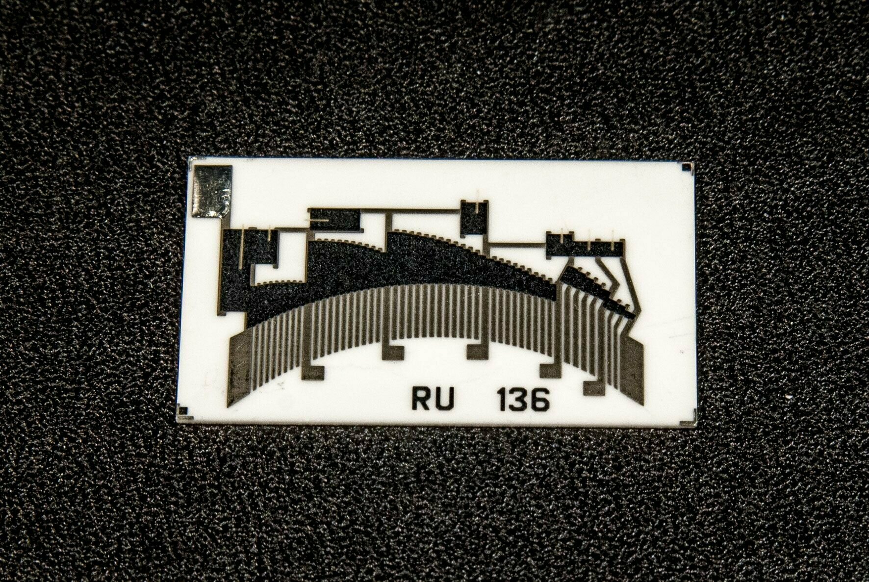 Плата датчика уровня топлива (ДУТ) 136 Audi 80