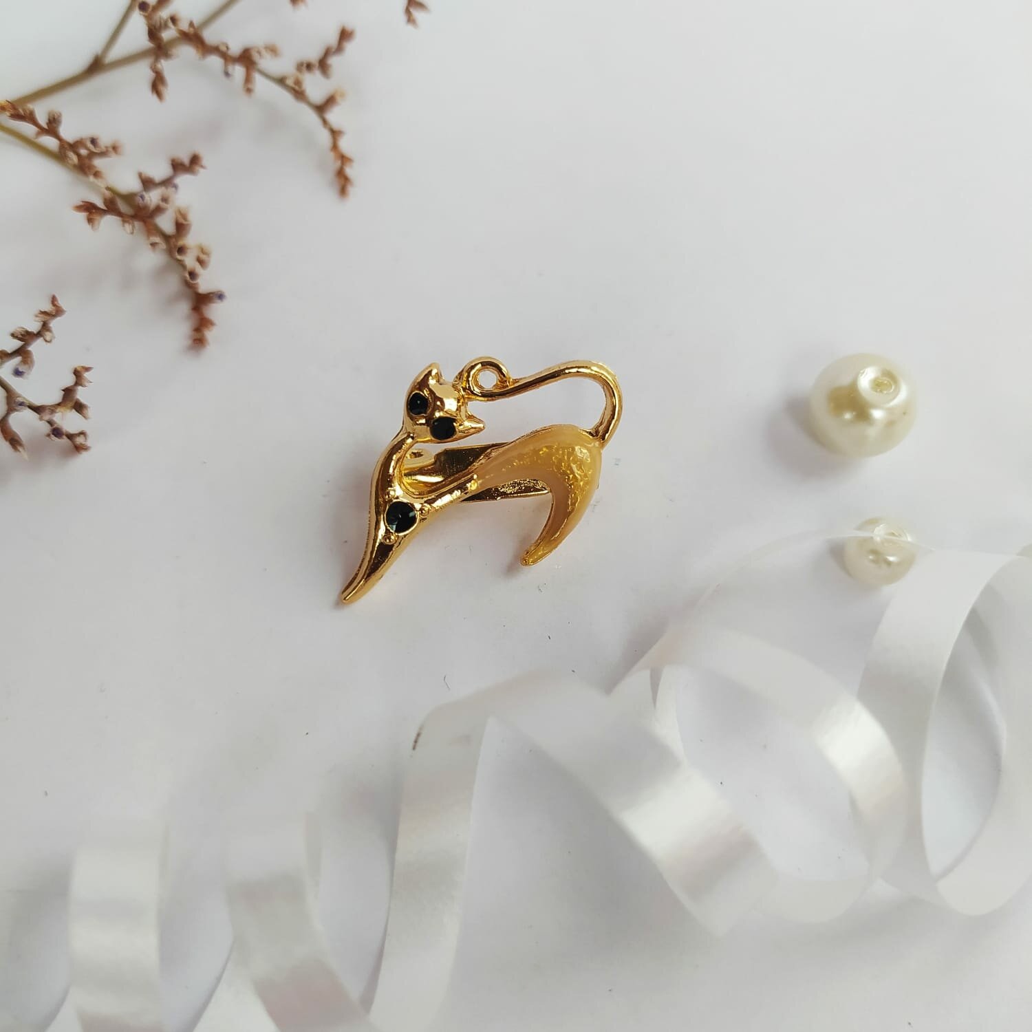 Брошь, эмаль