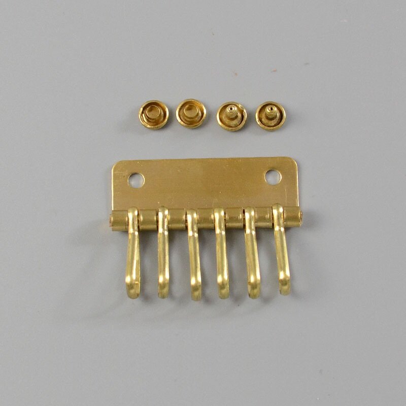 Основа для ключницы, Латунная фурнитура, 6 карабинов тип Б