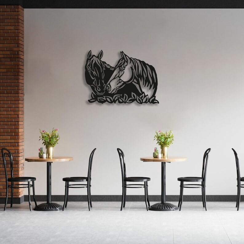 Декоративное металлическое панно, Две лошади (черный цвет)