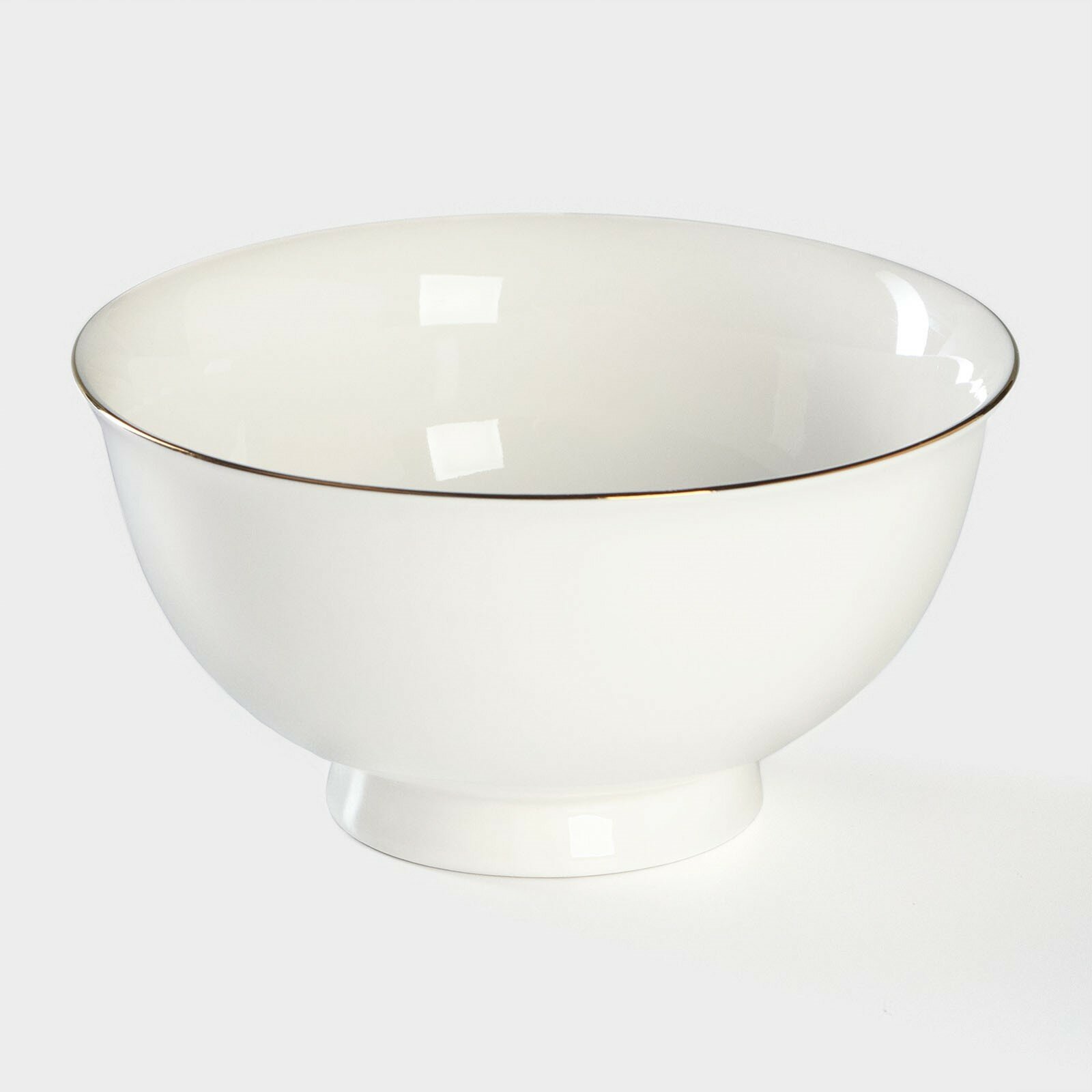 Миска глубокая суповая фарфоровая «Золотая линия», 700 мл, цвет белый