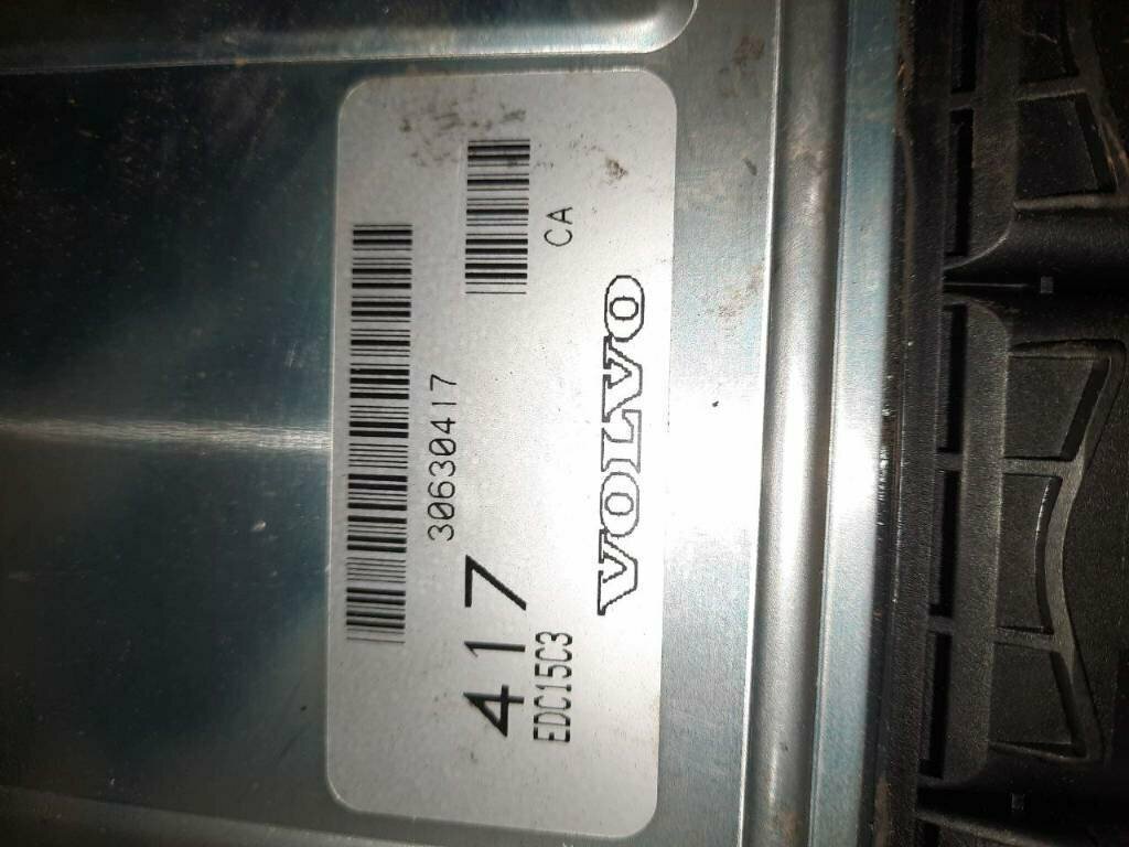 Блок управления двигателем Volvo V40 рест. 2001 30630417